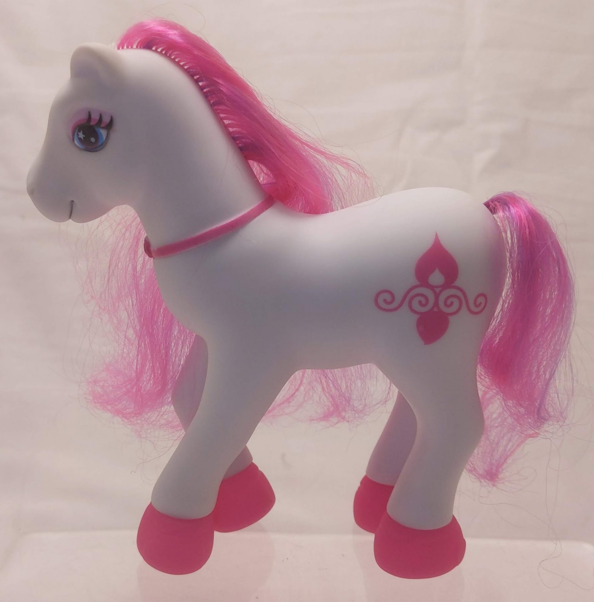 Simba Sweet Pony – Fakie Spaceman